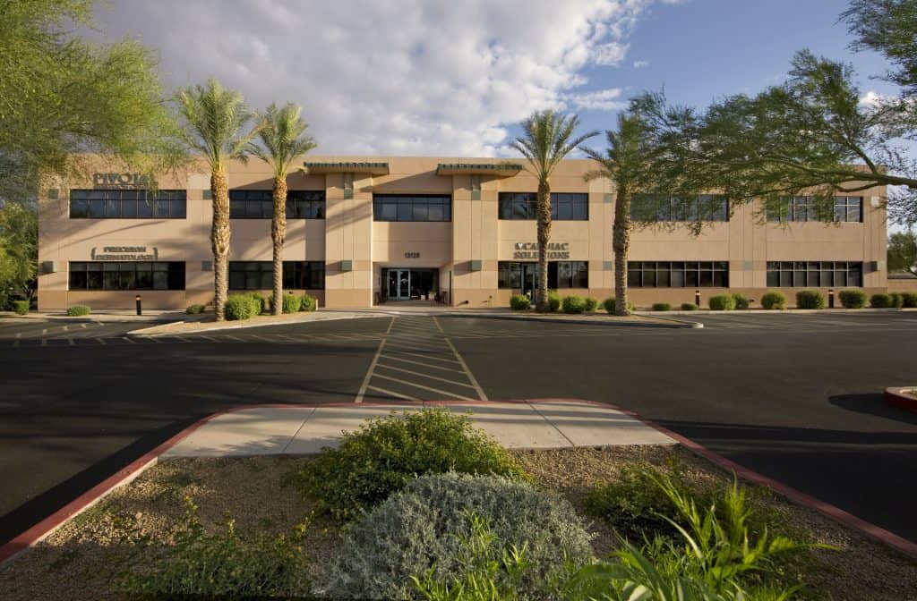 PLAZA MEDICAL RESEARCH CENTER_8x10_JPEG Version - Plaza Companies